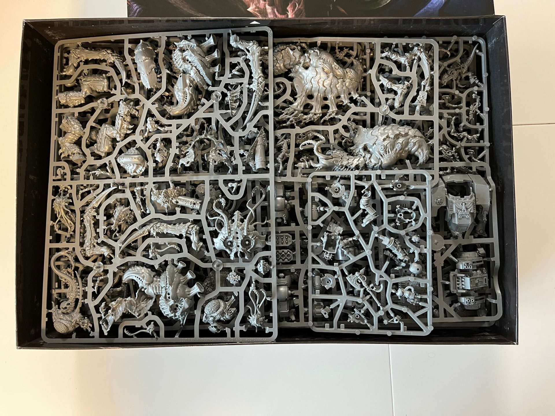 Warhammer 40.000 Leviathan Unboxing - 10 Edition 40K