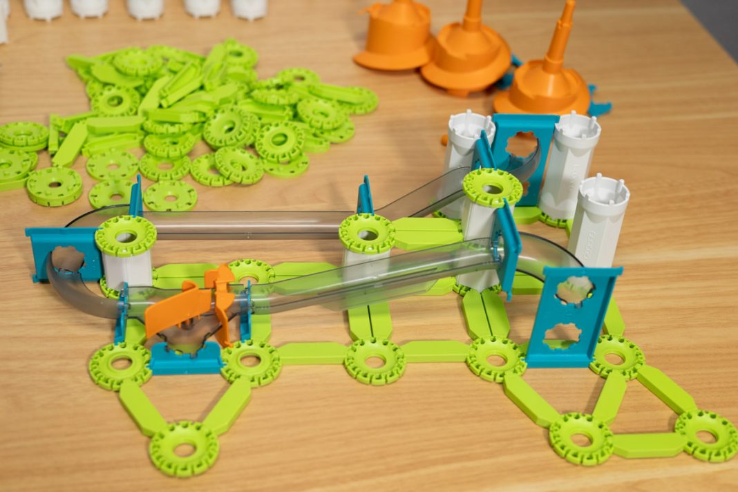 GEOMAG Mechanics Gravity - Elevator Circuit - Test/Review - game2gether