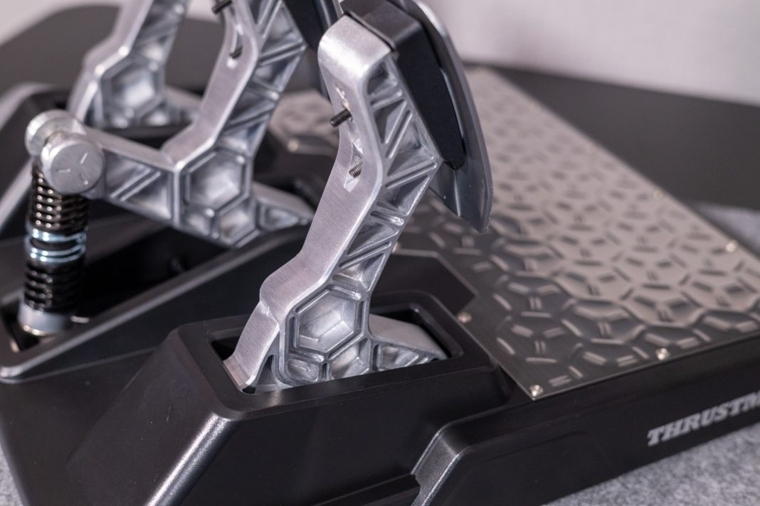 Thrustmaster T-LCM Pedals - Test/Review - game2gether