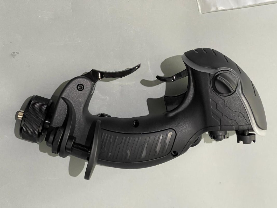 Virpil Alpha Prime im 1000 Stunden Dauertest: Ultimatives Flightstick ...