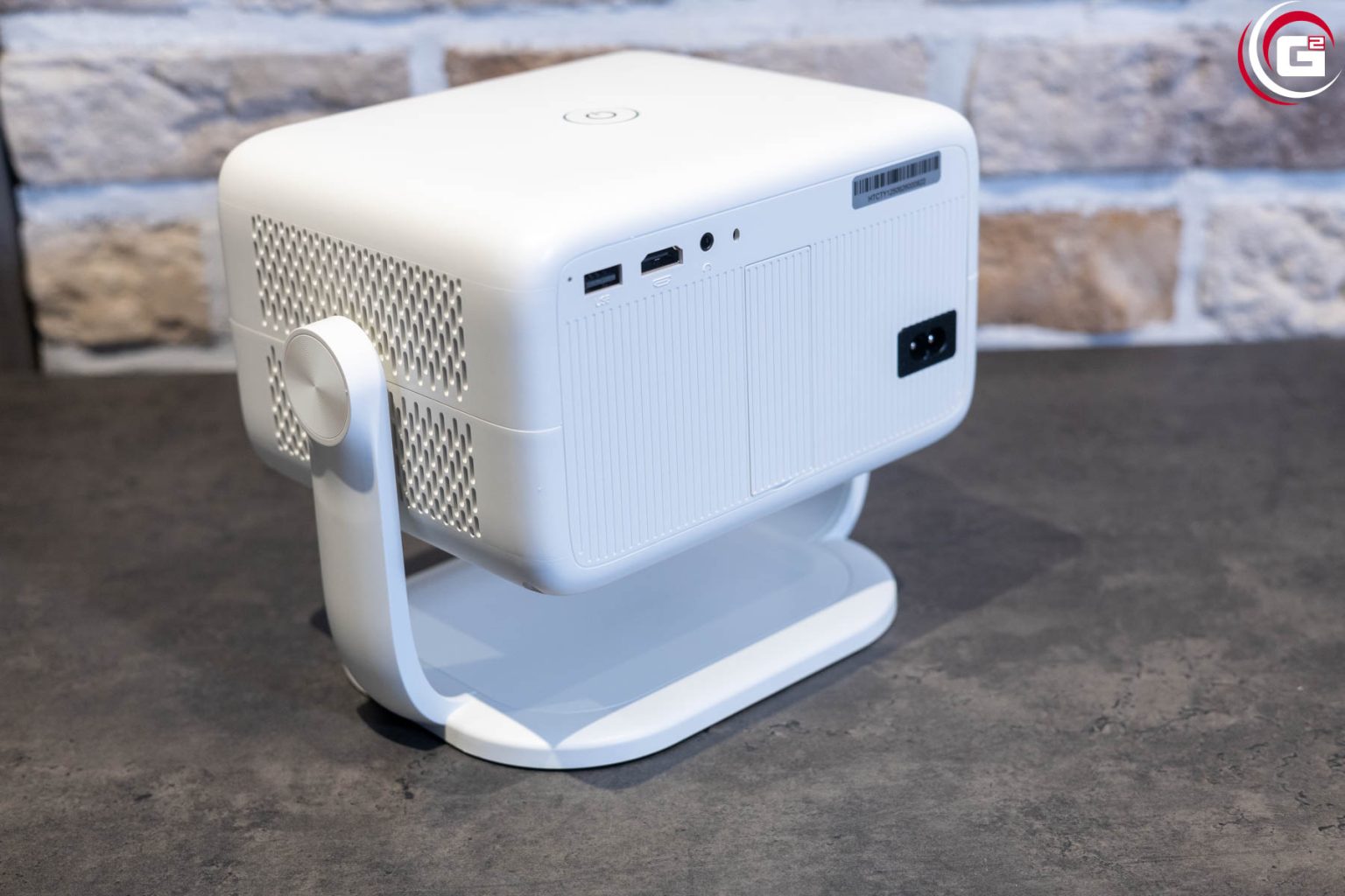Der LED-Beamer Magcubic L018 im Test - game2gether