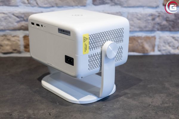 Der LED-Beamer Magcubic L018 im Test - game2gether